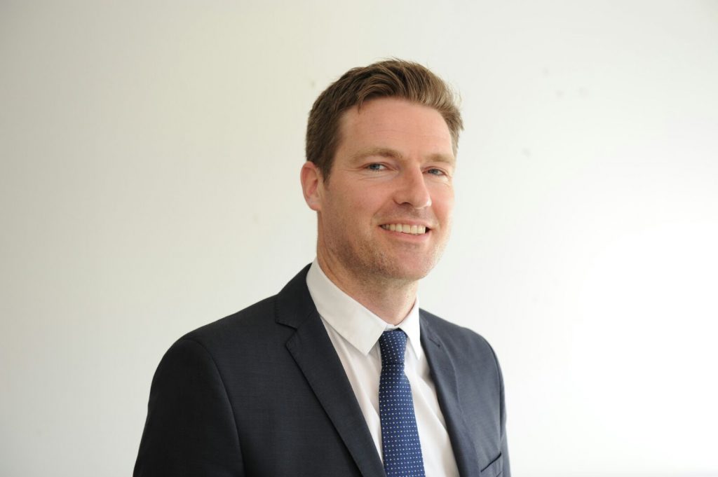 Stephen Turley MEng CEng MIMechE MCIBSE - Crossrail Learning Legacy